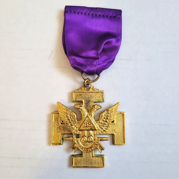 Vintage Scottish Rite 32nd Degree | Jewelry | Vintage Scottish Rite ...